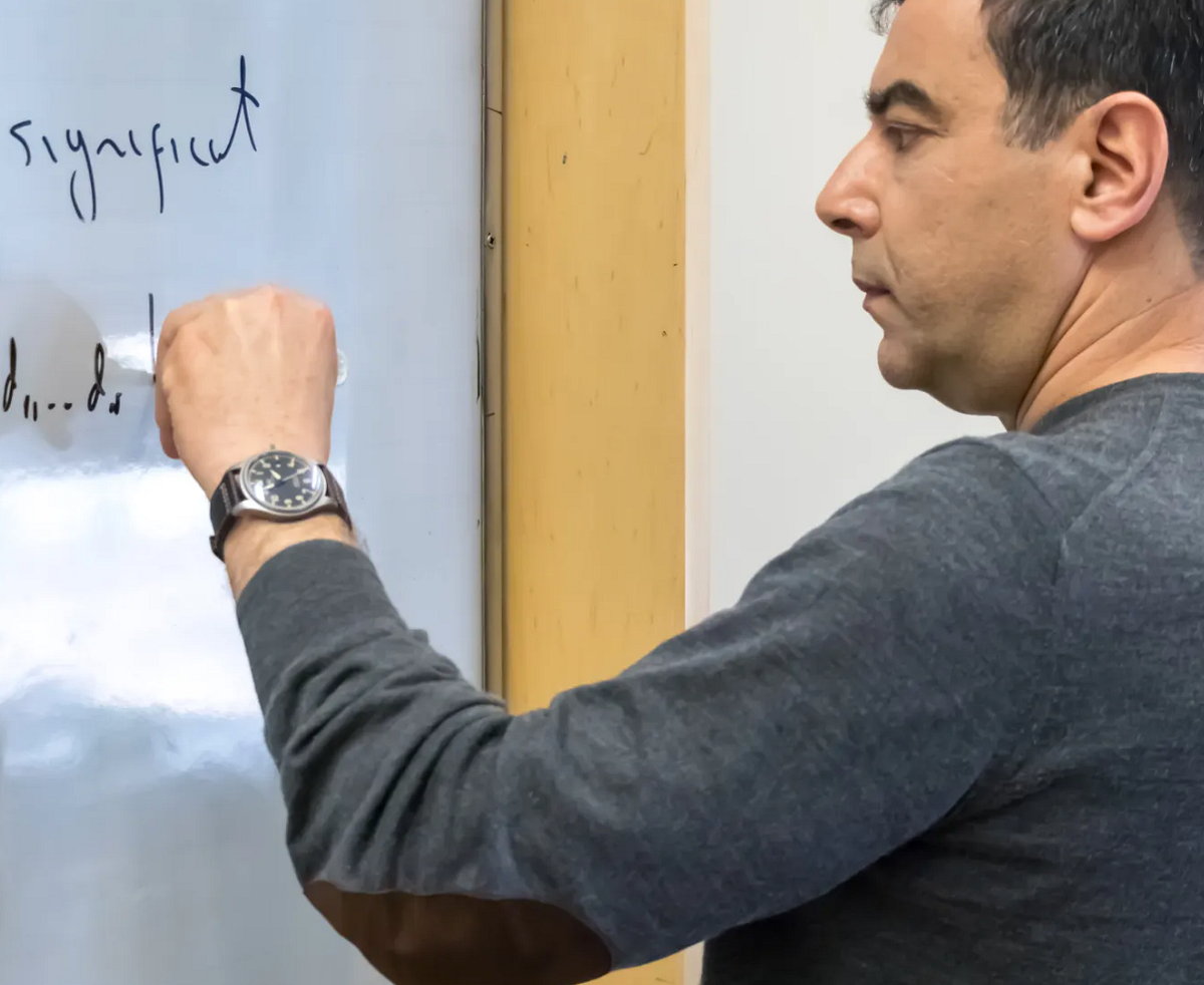 One Zero, the AI fintech started by the founder of Mobileye, is raising ...