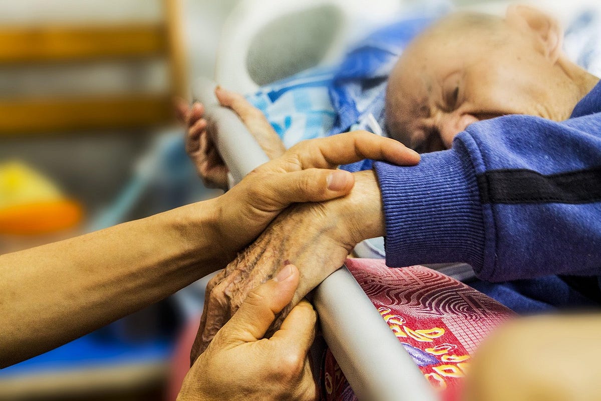 What’s a Death Doula and How Much Do They Cost? | by Gloria Lesher, MA ...