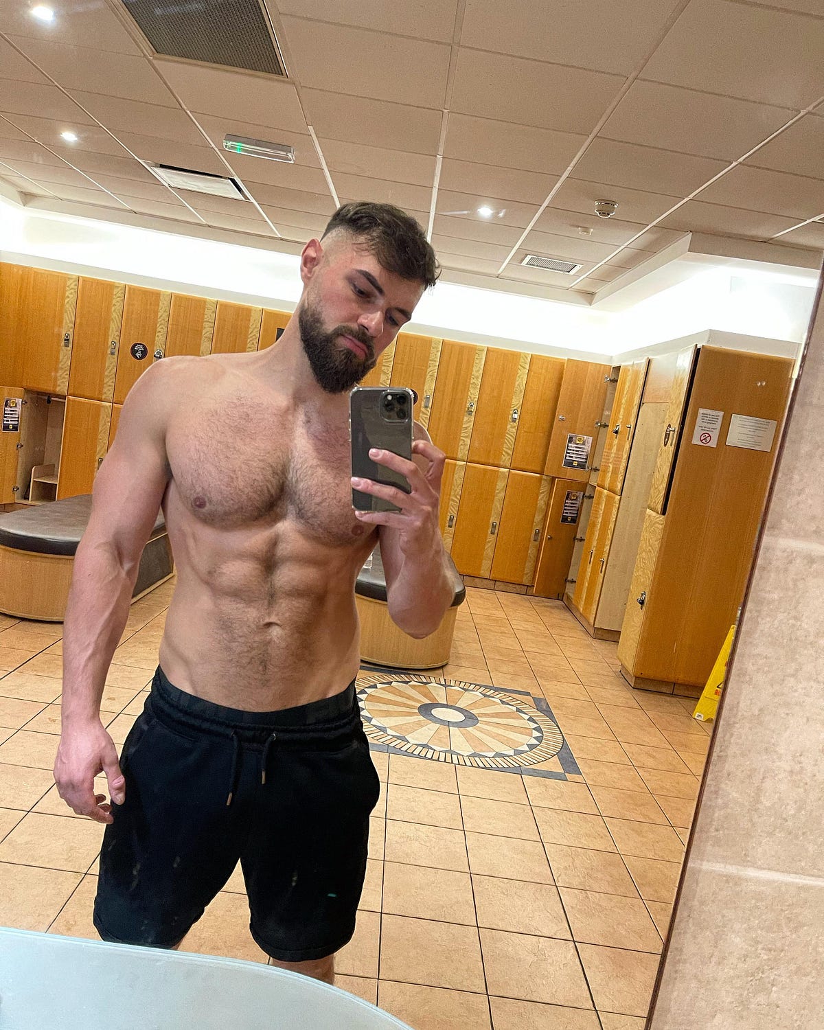 Gym Selfie Guy 5 Reasons To Run By Shelia Brenton Phd Medium