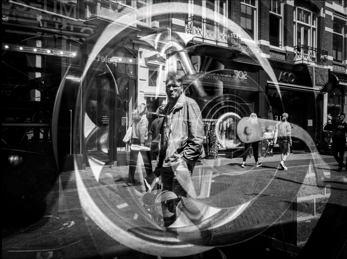 Powering Forward the August Photography Challenge | by Fernando Coelho ...