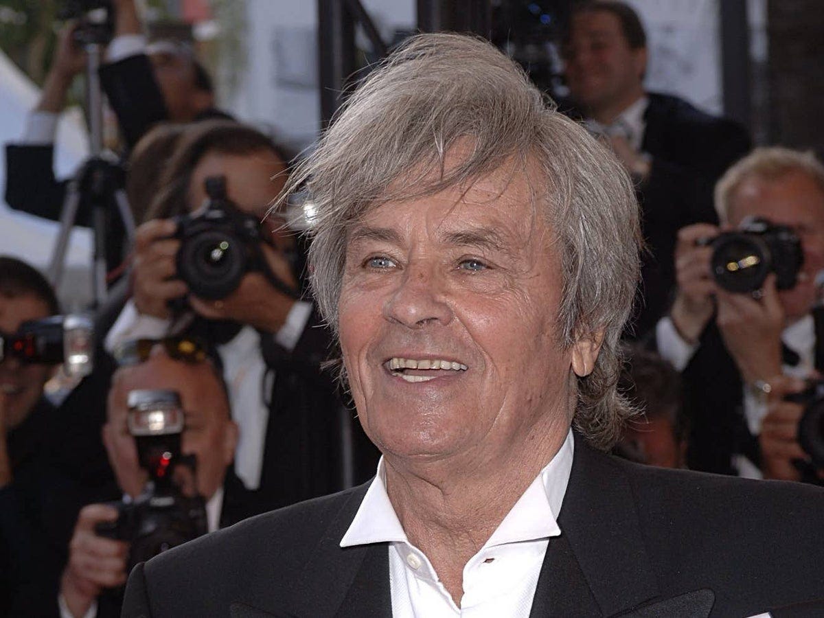 The world mourns: the legendary French actor Alain Delon died at the ...