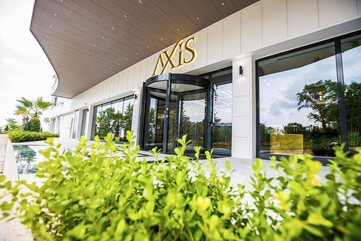Axis Hotel’s Seamless Blend of Luxury and Leisure | by axishotel | Feb ...