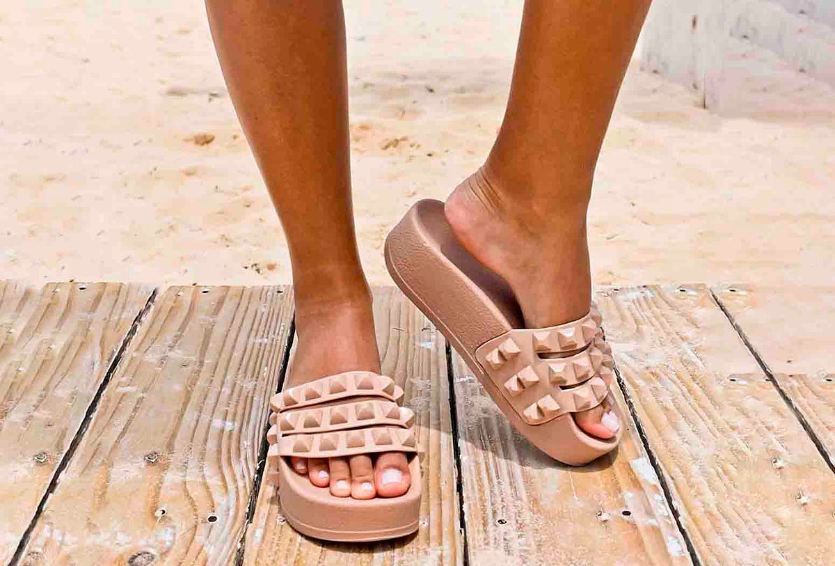 Step into Style: The Hottest Trends in Slides Shoes | by Carmensol ...