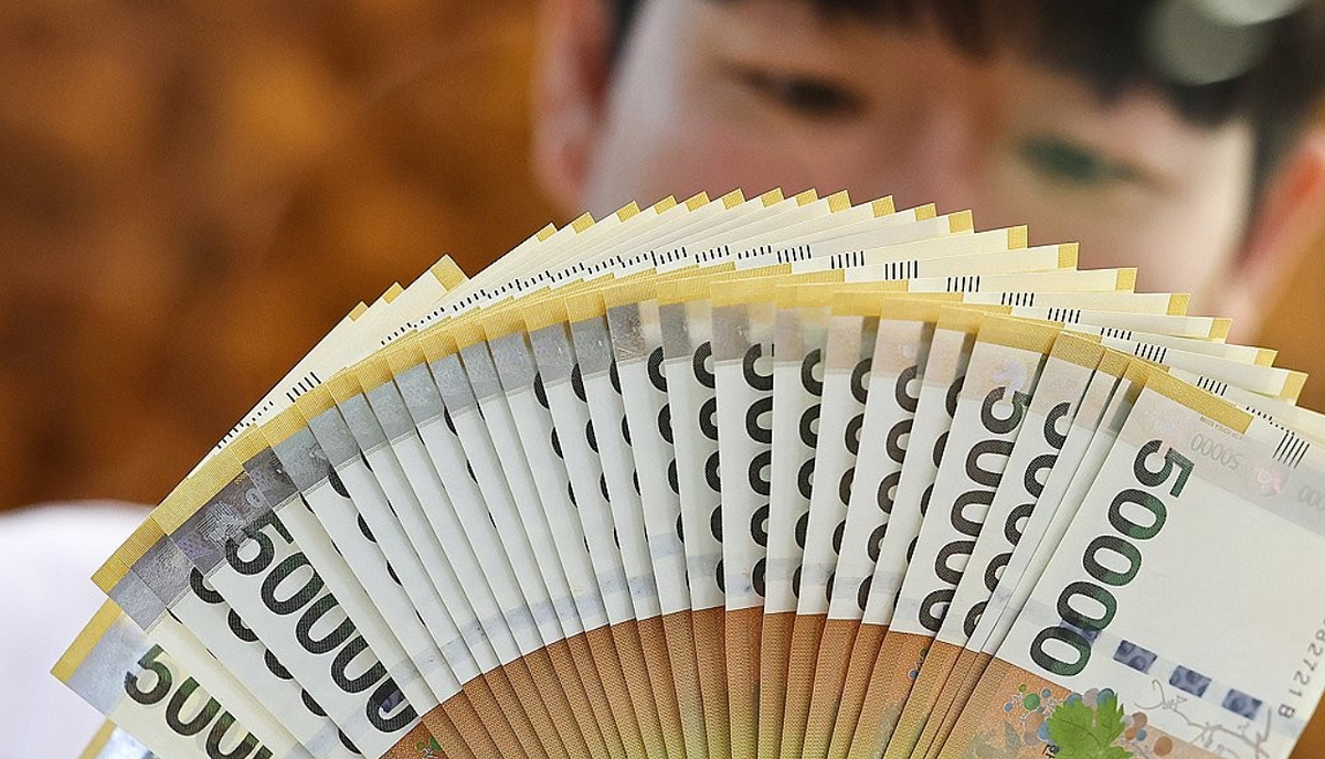 KIM JUNGIN: Behind the Decline of the South Korean Stock Market and the ...