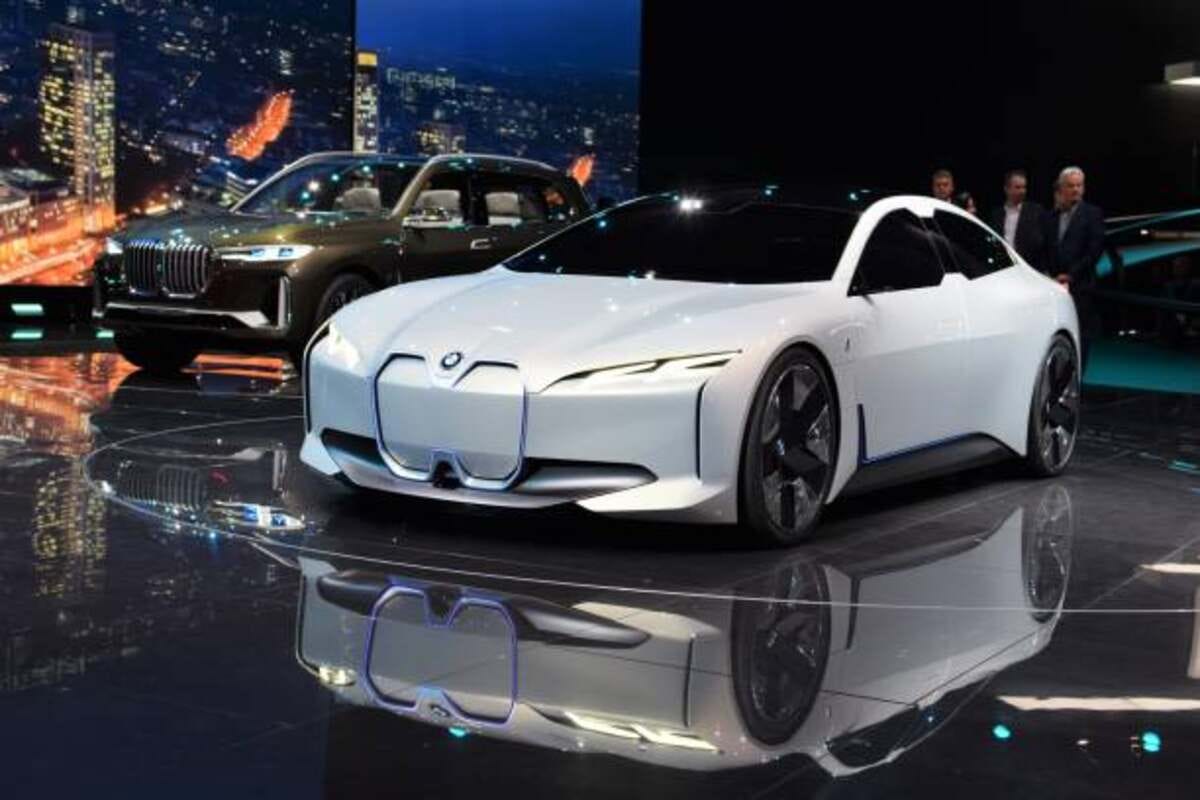 Get A Higher Prestige With A Premium Used Car | by olcbd11 | Medium