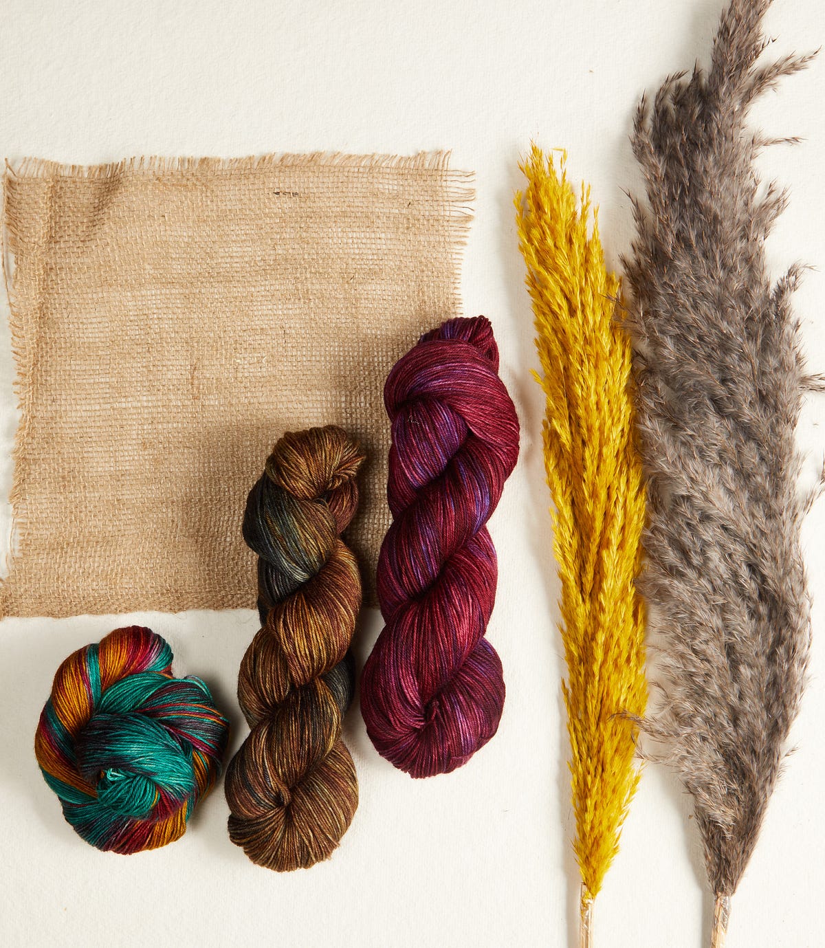 Lightweight Yarn - Symfonie Yarns - Medium