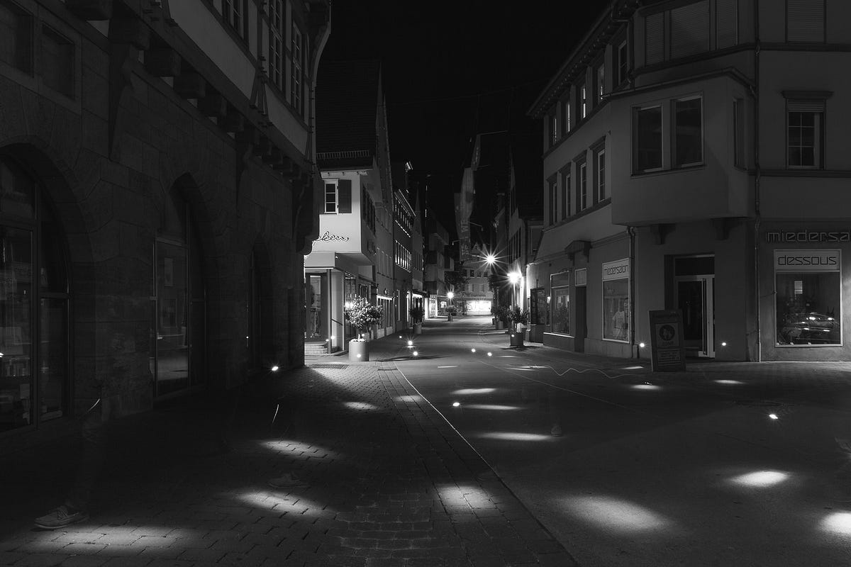 Ghosts and Floating Orbs. Visualizing geotagged photos through… | by ...