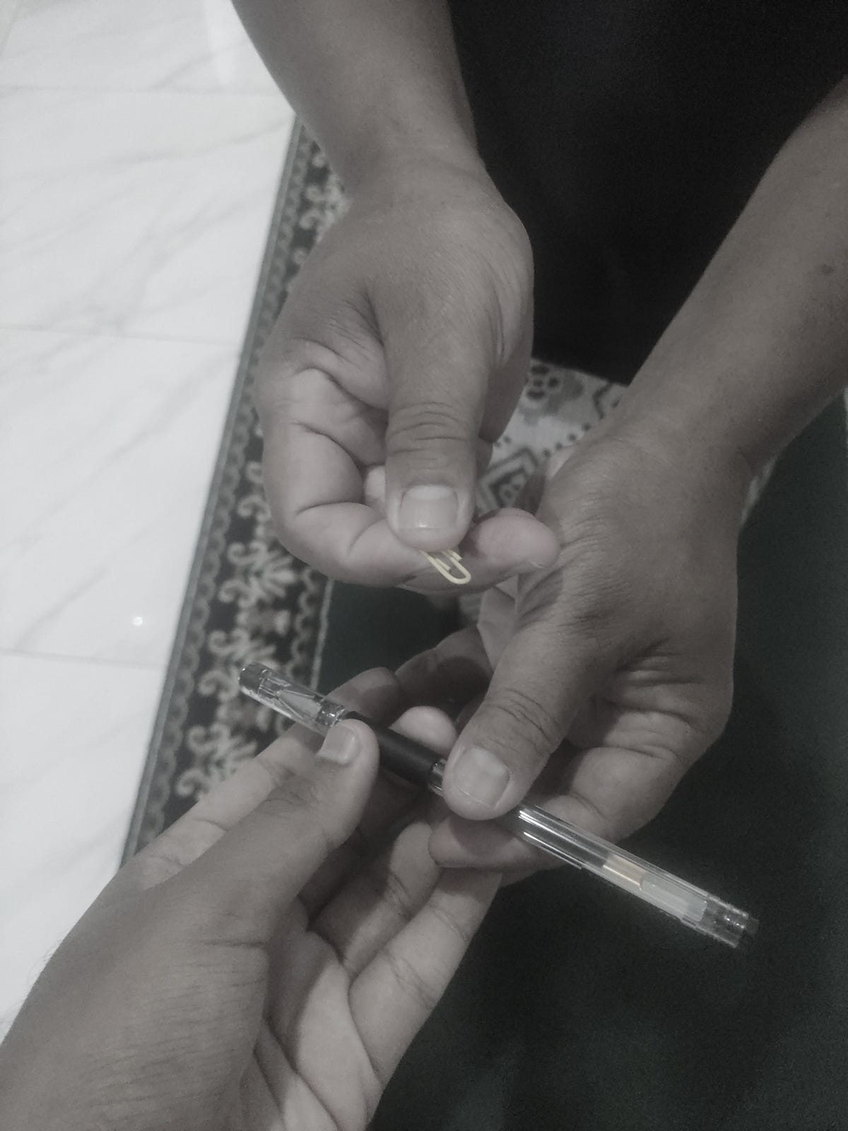 PaperClip Challenge | by Ridho Dibaja Tawang | Aug, 2024 | Medium