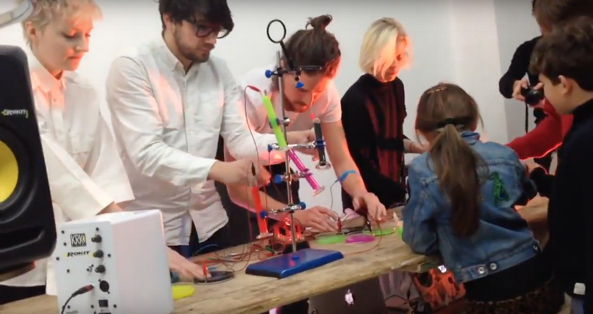 Jelly Jam @ Neu West Berlin. Experimental musical workshop with… | by Playtronica | Medium