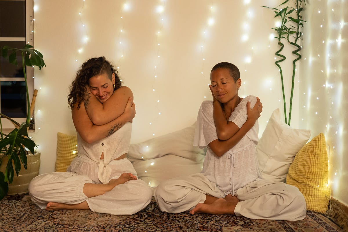 Hug Yourself to LOVE Yourself More | by Inner Healer - 4D ...