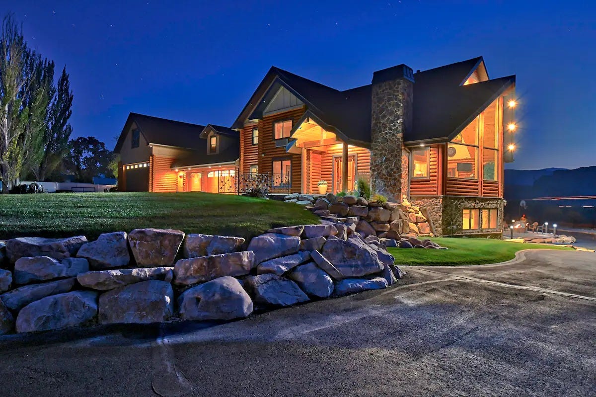 Explore Luxury Mountain Vacation Lodge in Utah | by Echolakehouseutah ...
