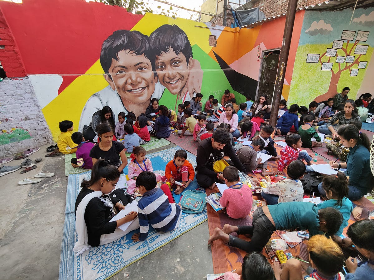 Reviving traditional Indian education: the Gurukul system | by Bharat ...