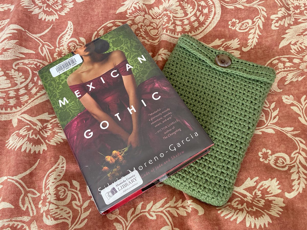 Book Review: Mexican Gothic | by josefina de la torre | Oct, 2024 | Medium