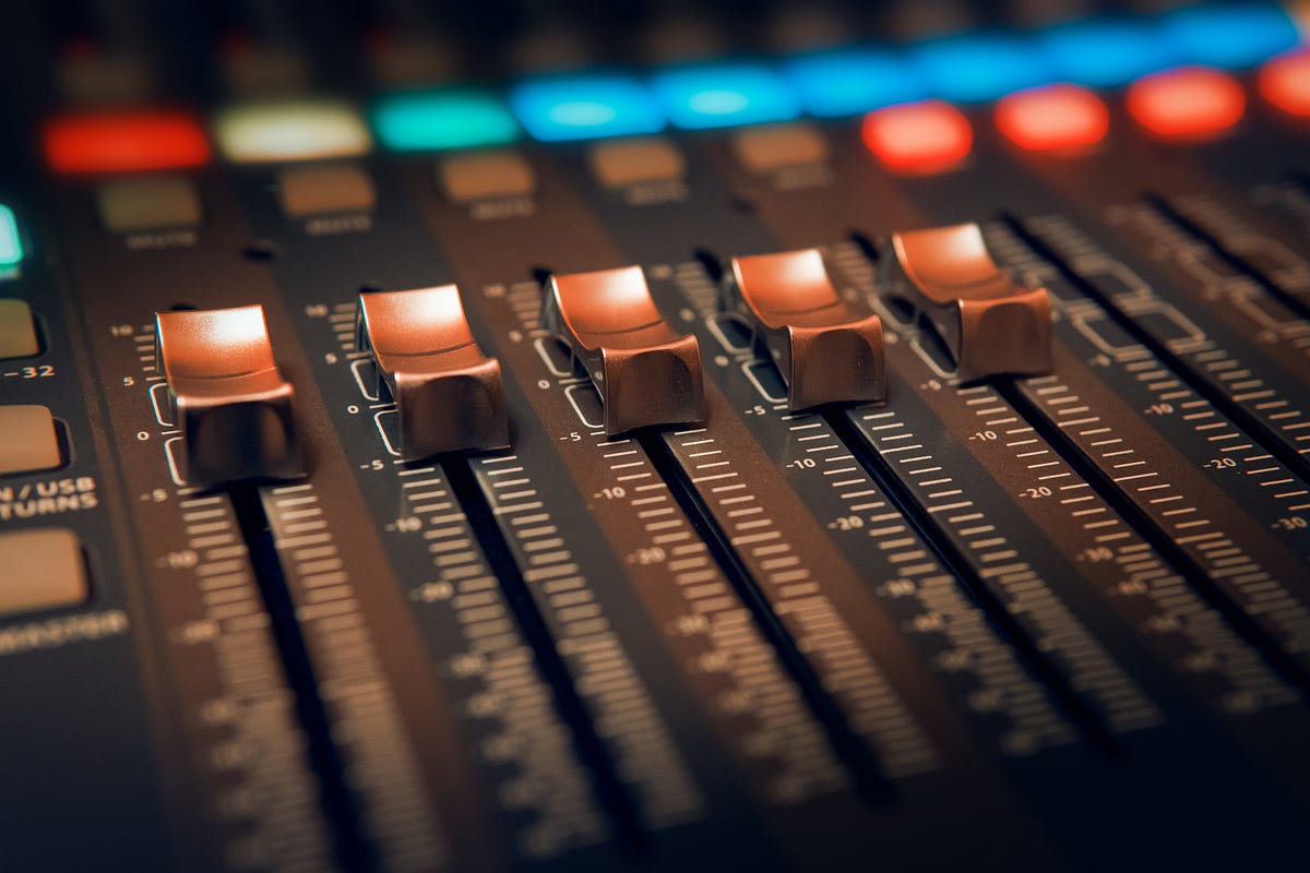 Volume — Docker #S1B4 | by Cihat Solak | lTunes Tribe | Medium