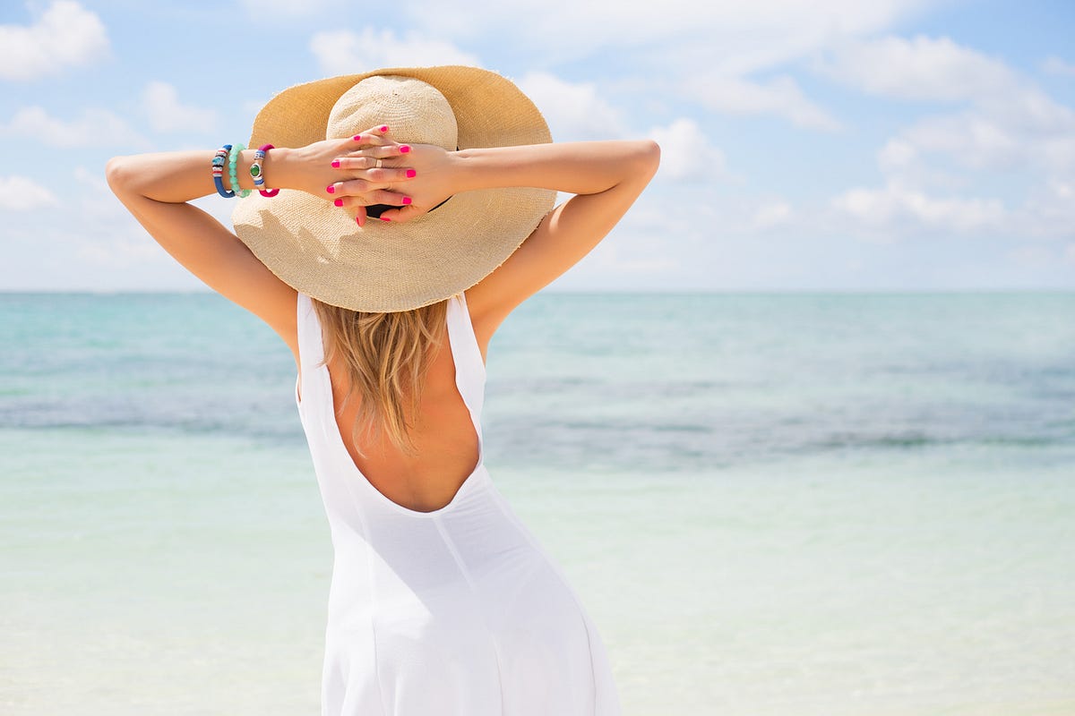 You need to have these outfits for your next Goa holiday | by SKIA ...