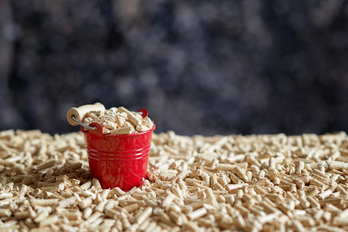 How does a straw pellet machine transform raw straw into fuel? | by ...