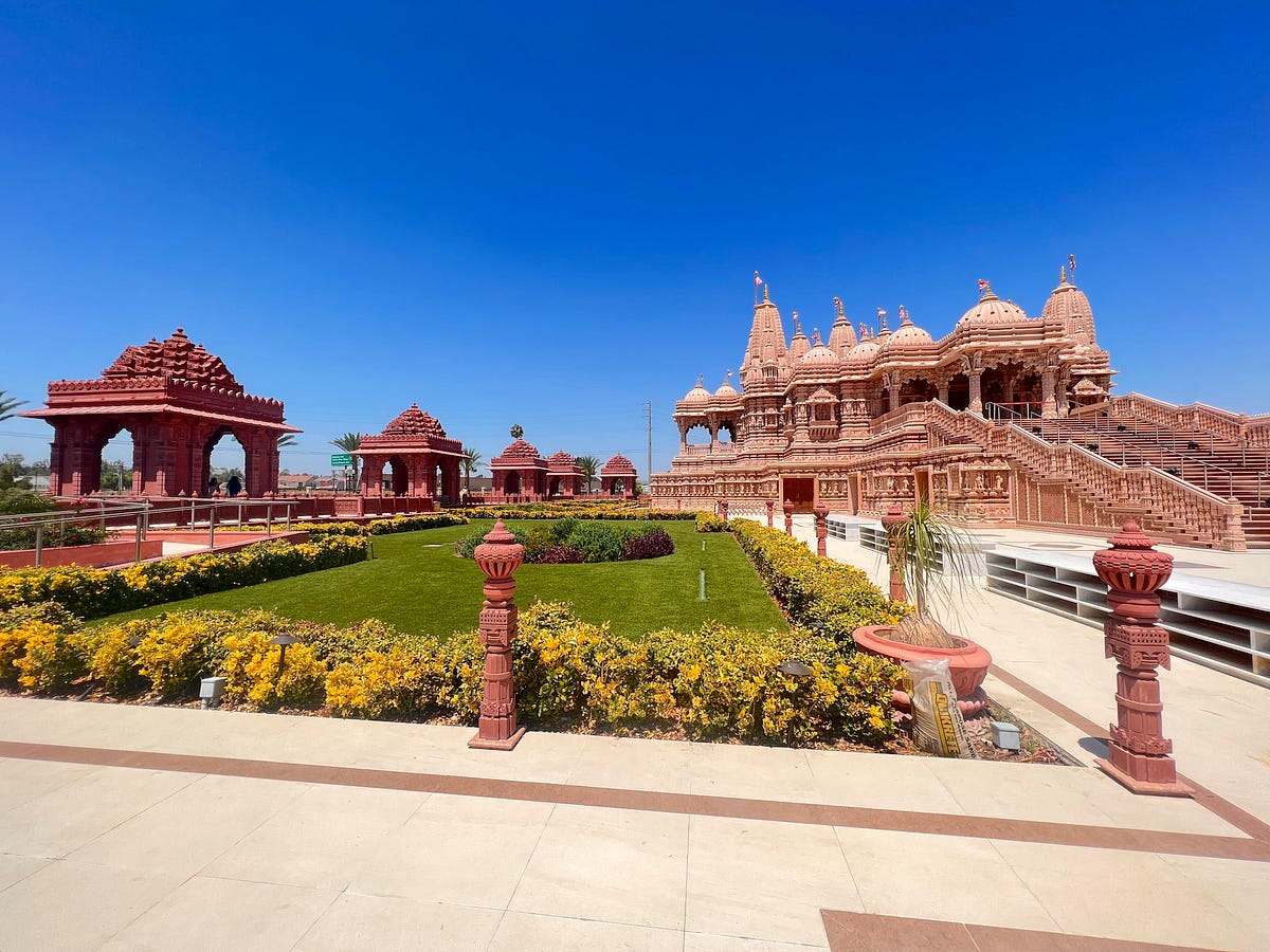 Visiting BAPS Shri Swaminarayan Mandir, Chino Hills in Riverside as a ...