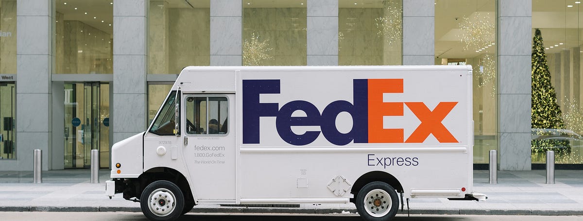 Case study: Tracking package UX for mobile app | by Anita Lourenso ...