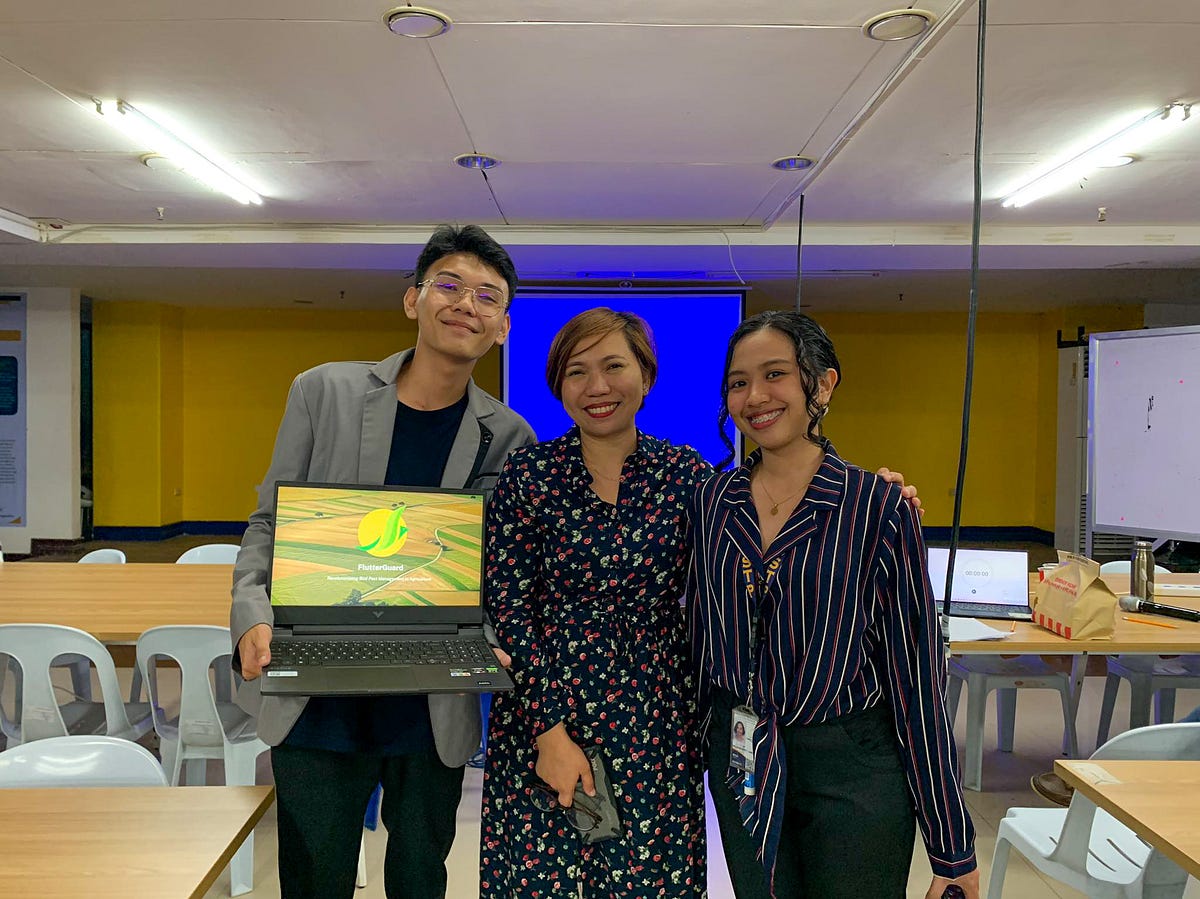 W14 — Final Pitching Experience. The Technopreneurship course has been ...