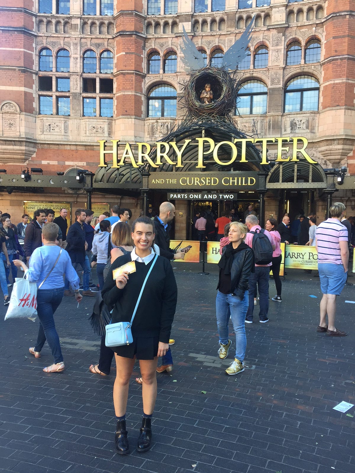 The Art Direction and Aesthetic of London’s “Harry Potter and The ...