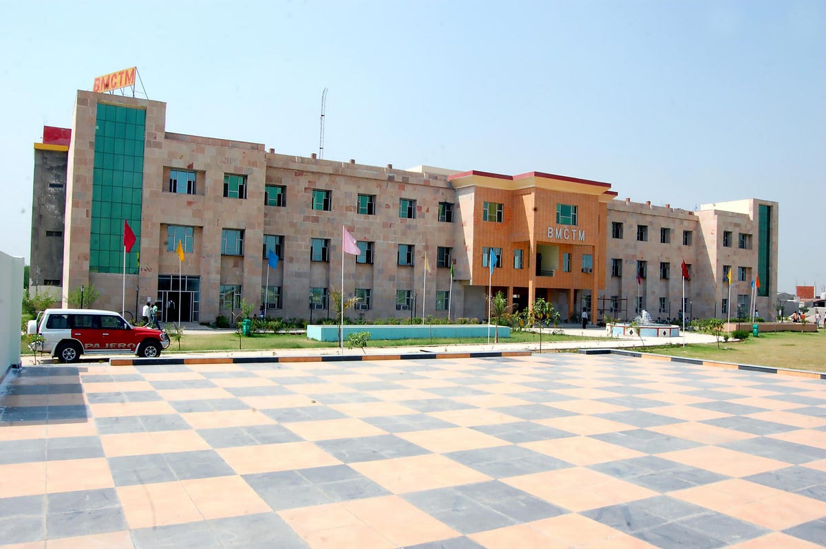BM Group Best B. Tech College: Haryana Flyover For Best Education - BM ...