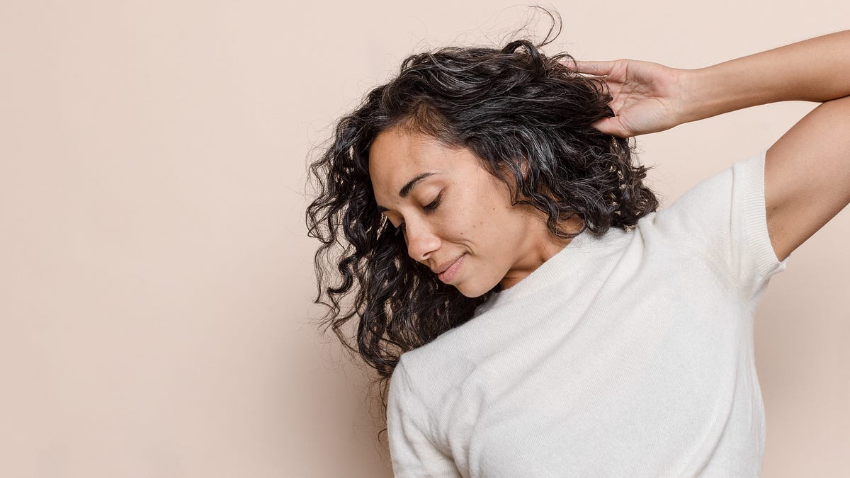 Ask Curology: How to get rid of chest acne | by Nicole Hangsterfer ...