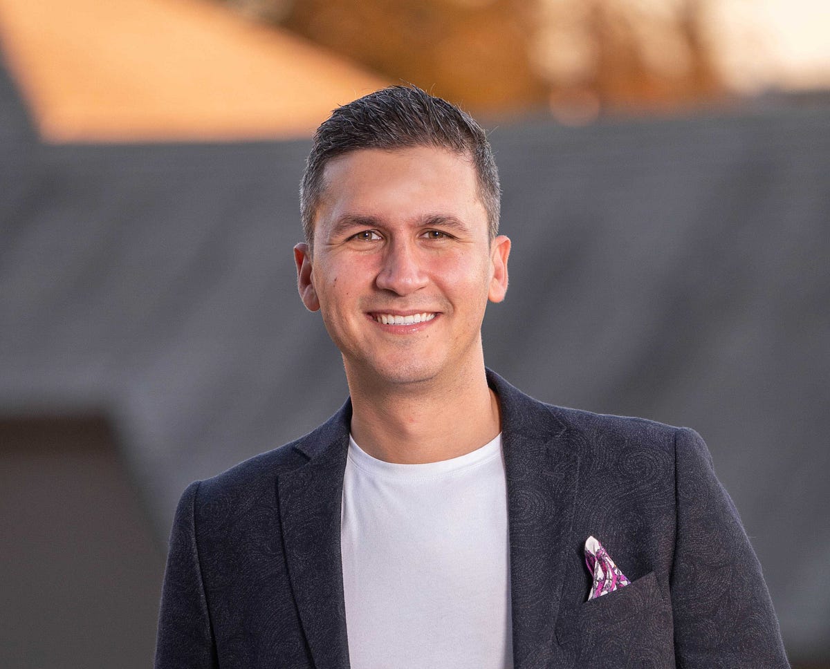 Dogakan Toka. VC Spotlights Blogger | by VC Spotlights | Medium