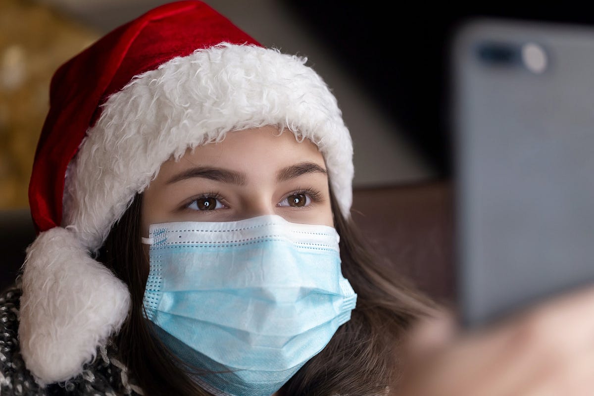 How to Organize a Secret Santa in 2020 | by Mayara Sousa | Medium