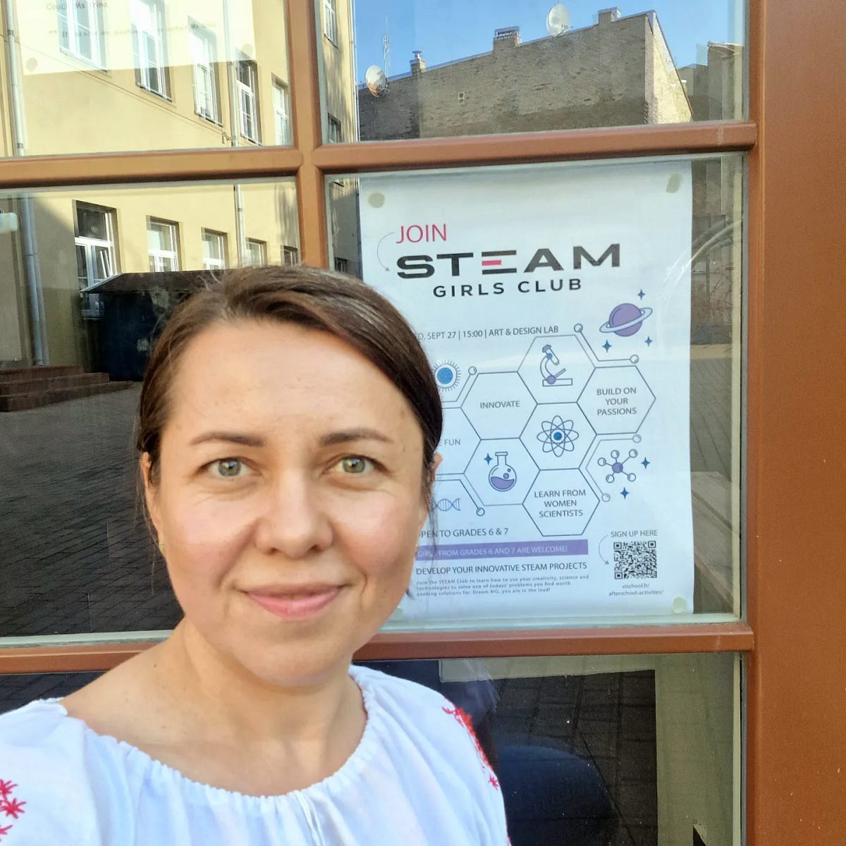 On the lookout for a girls’ STEAM club? | by Alexandrina Satnoianu | Medium