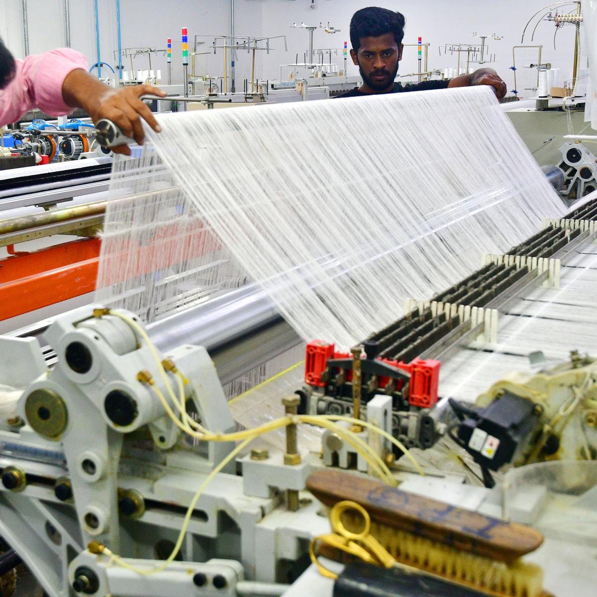 The Textile Industry: A Key Player in the Global Economy | by Muhammad ...
