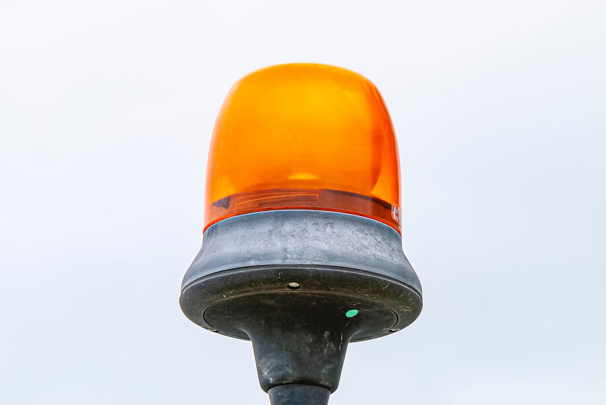 Mengoptimalkan Keselamatan di Jalan: Jual Warning Light Sebagai Solusi ...