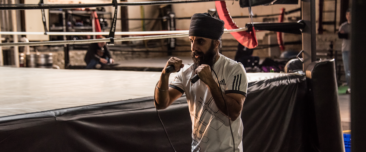 The Sikh Boxers Fighting to Keep Their Beards in the Ring | by Hussein ...