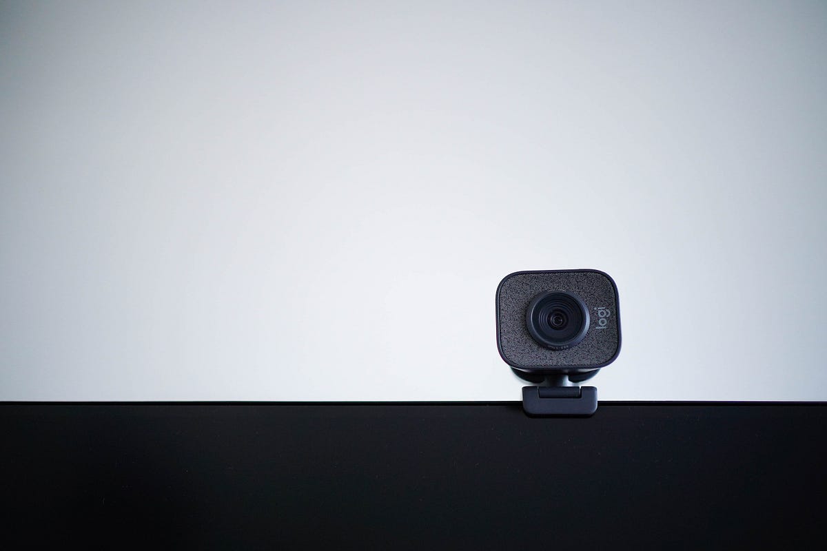 Real-Time Distance Estimation to Faces Using a Monocular Webcam | by ...