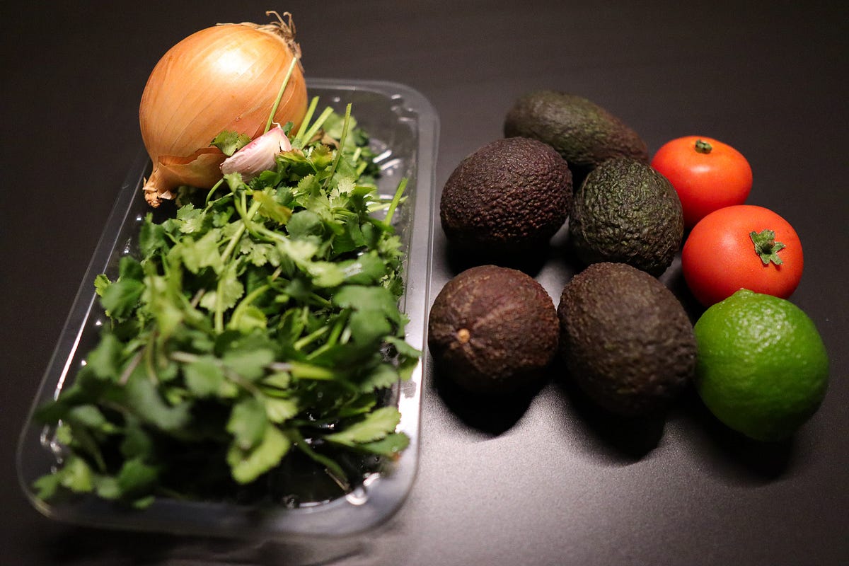 Homemade Guacamole’s Totally Worth It | by Dim Nikov | Tastyble