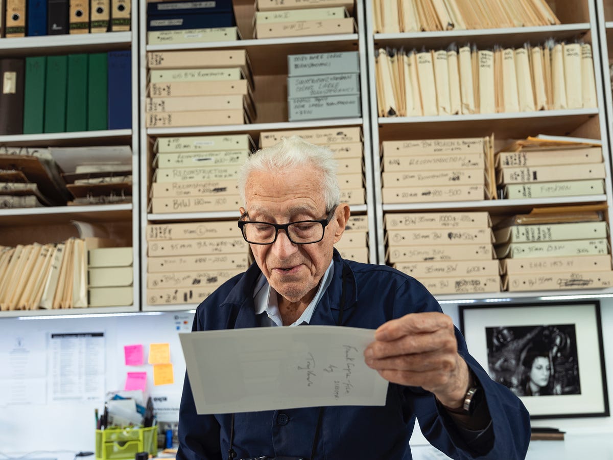 Tony Vaccaro: A Life Of War, Beauty And Celebrity | by The Queens ...