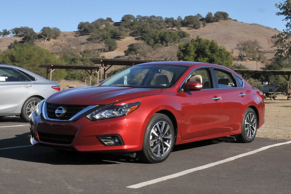 Five Facts: 2016 Nissan Altima. What should you know most about the ...