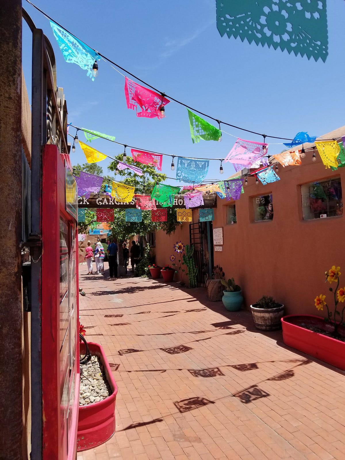 10 Reasons to Travel to Albuquerque | by Brett Jenae Tomlin | Medium