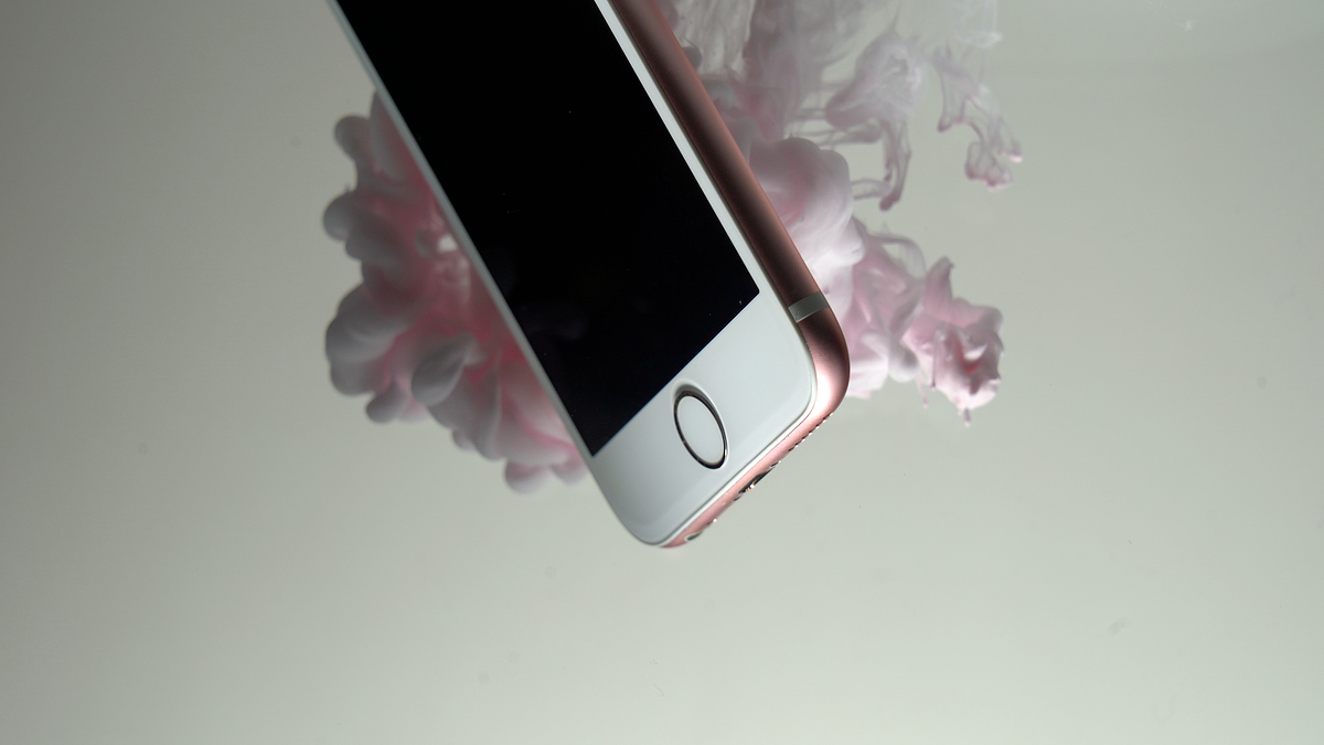The iPhone 6s is Dead. Long Live the iPhone 6s. | by Back Market | Medium