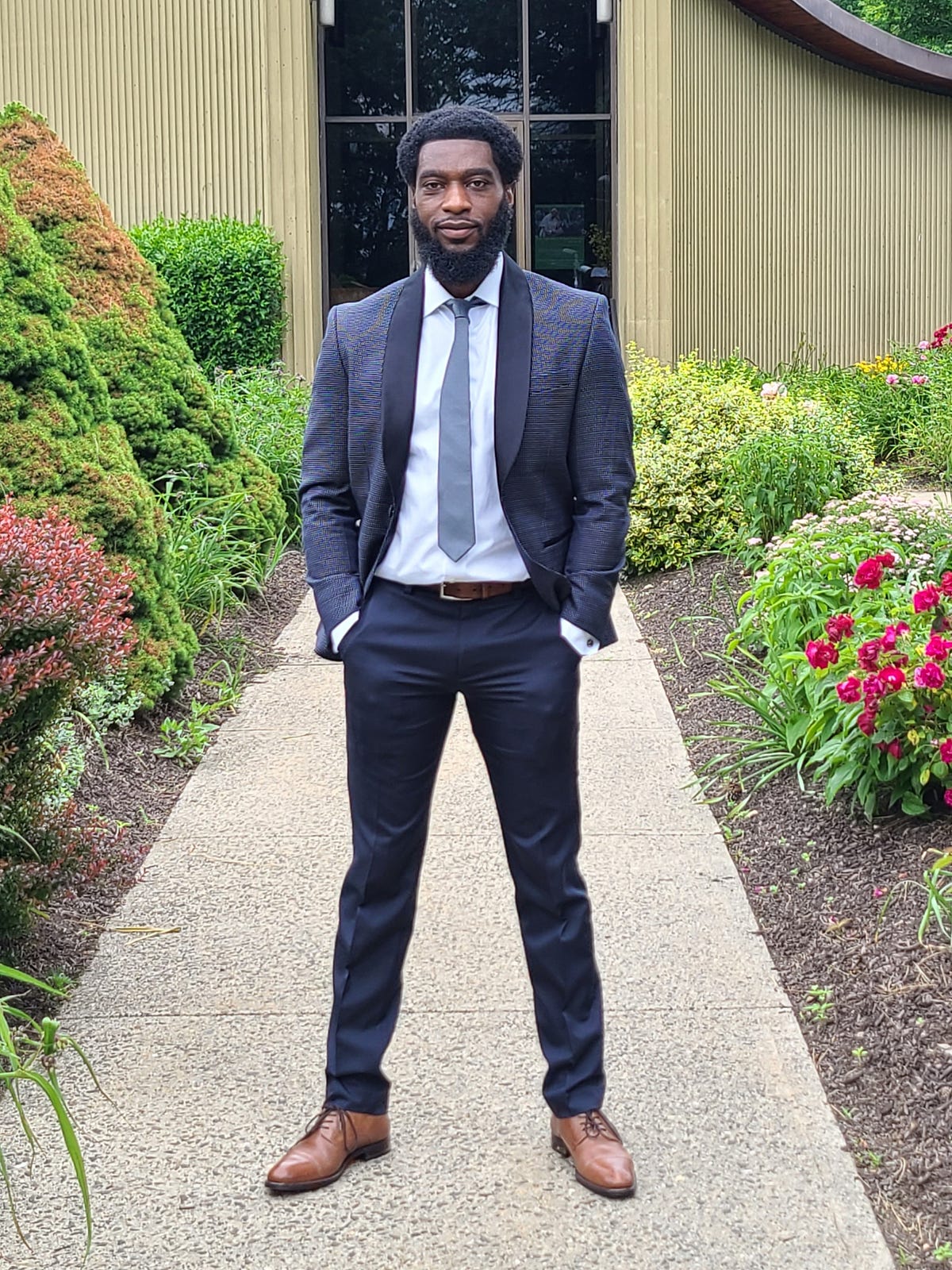 About Me- Gordon H. Everyone has a story…how will life… | by Gordon ...