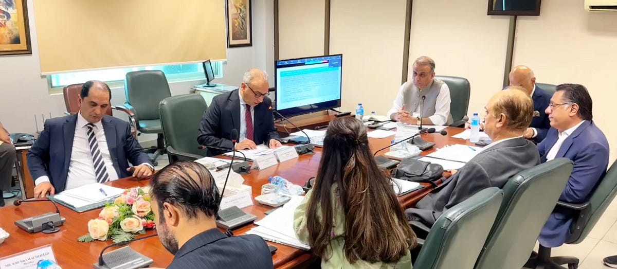 Privatization: The Key to Reviving Pakistan International Airlines (PIA ...