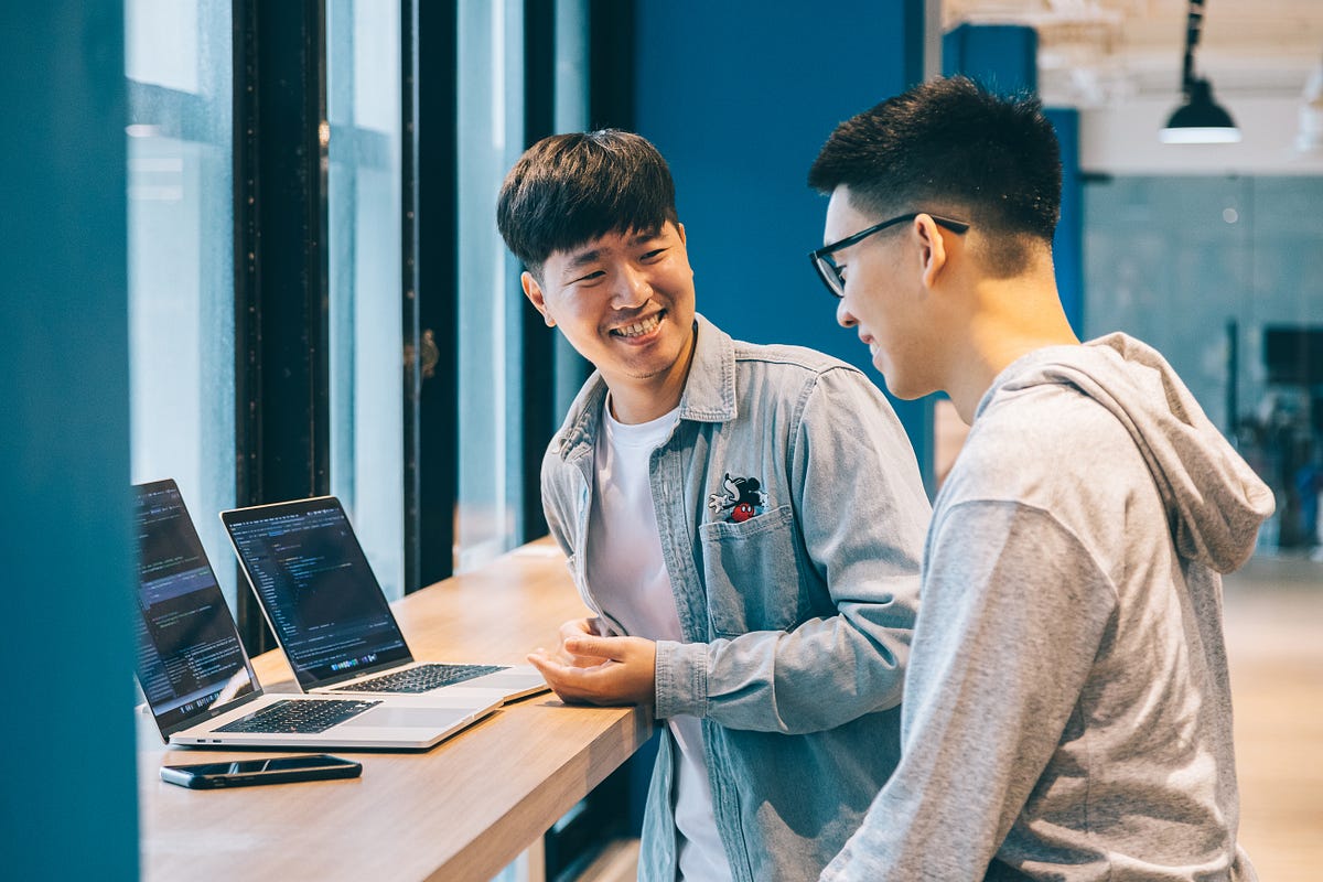 打造簡潔有力版面的小秘訣：Dcard 編輯器實作經驗分享. Dcard 從 2011 年上線到現在，從最初期陽春的 Web… | by Dcard Tech | Dcard Tech Blog ...