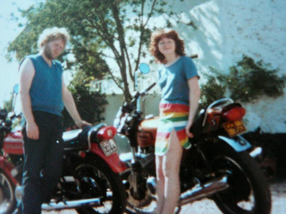 Eternal Tribute in Art: Rodney Dickson and his wife Juliet | by Nunu ...
