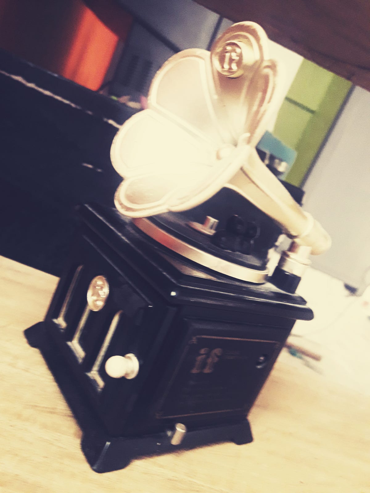 THE FIRST NOTE. Late afternoon, I went to look for some… | by Jessica ...