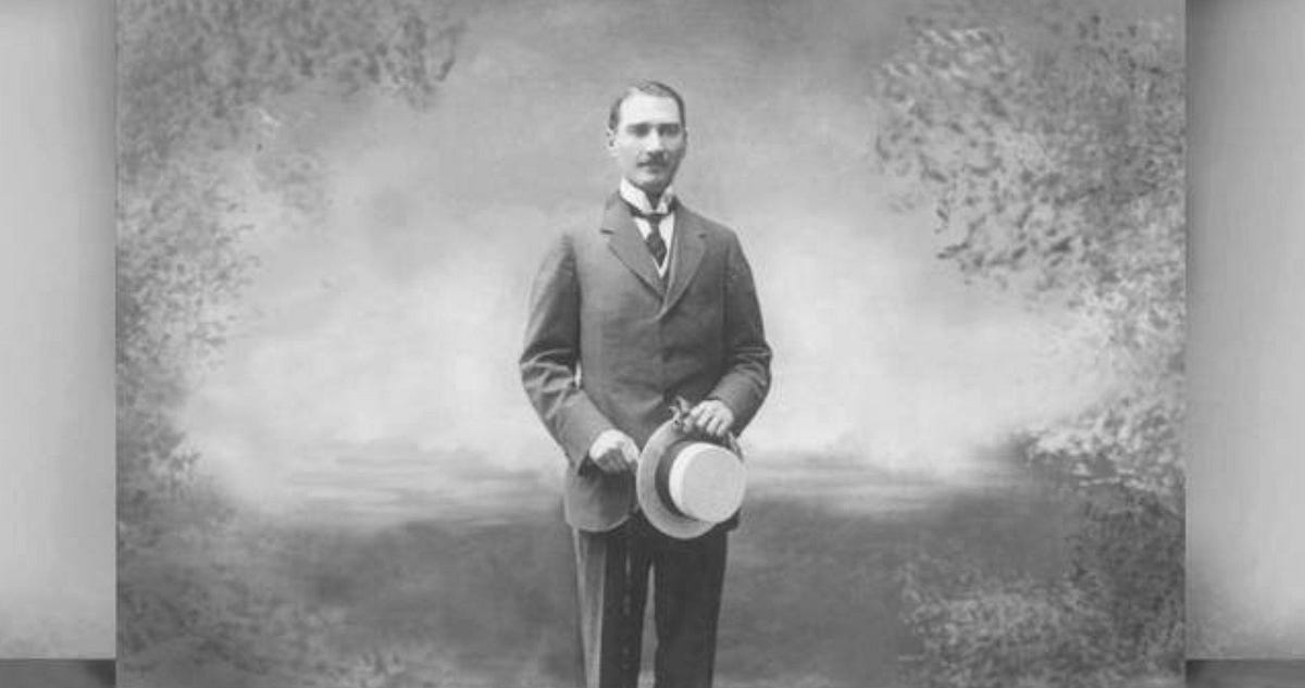 Bir 10 Kasım sabahından sadece bir anma! | by Murat Canbaz | Medium