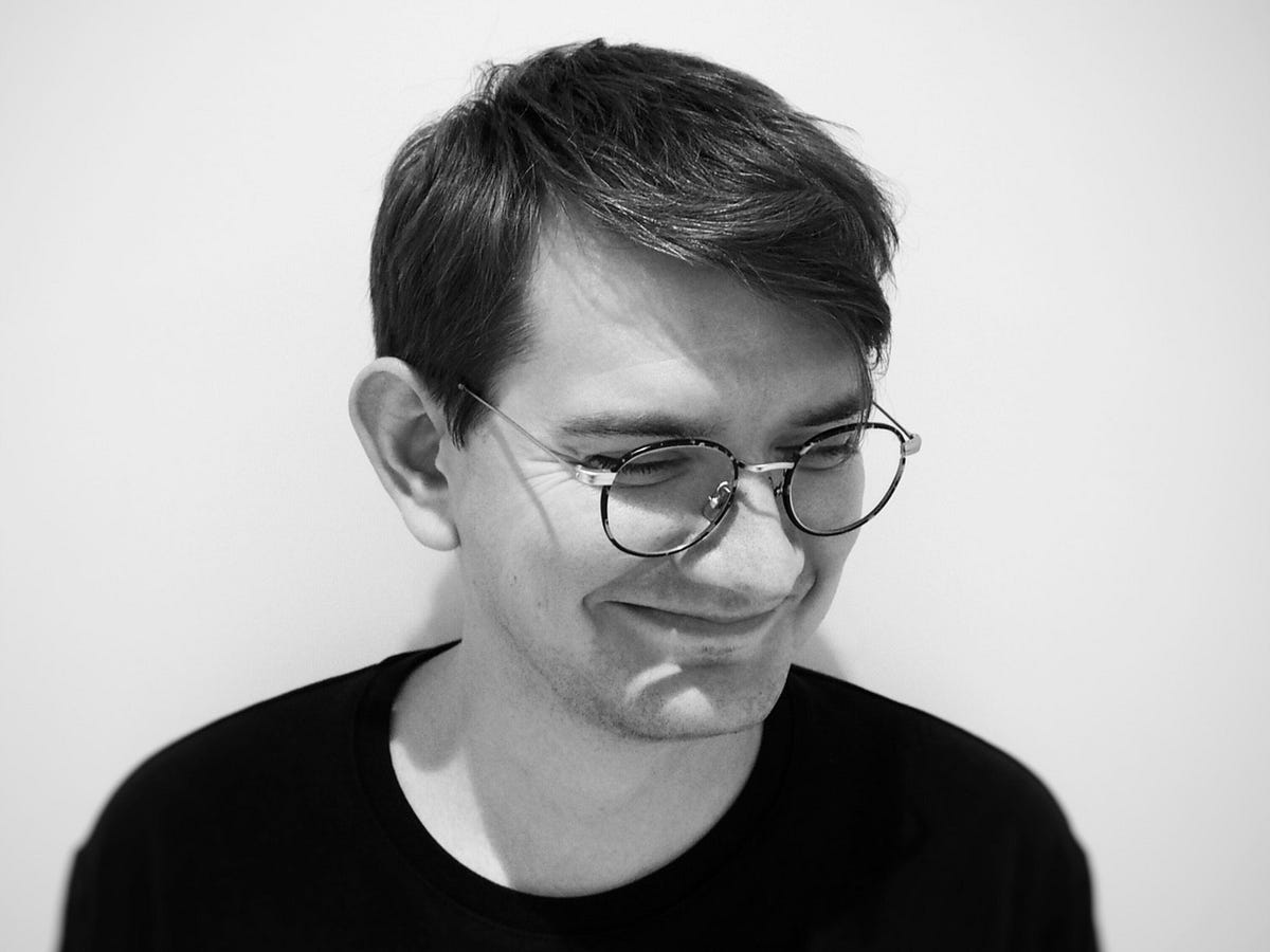 Behind The Artist: Sam Hill, BMG. Messenger bots, marketing strategies ...