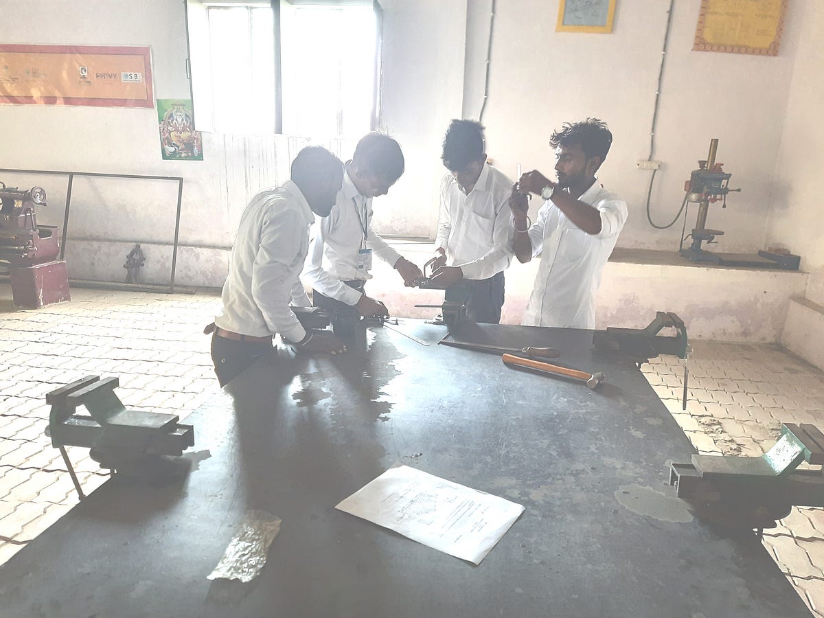 Advanced 3 ITI College in Moradabad - Moradabad Iti - Medium