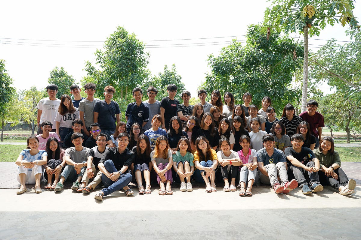 STEPS#4 DAY IV. เจ้าดินสอกดมองดูฮิมนอน… | by Him Apisit | Medium