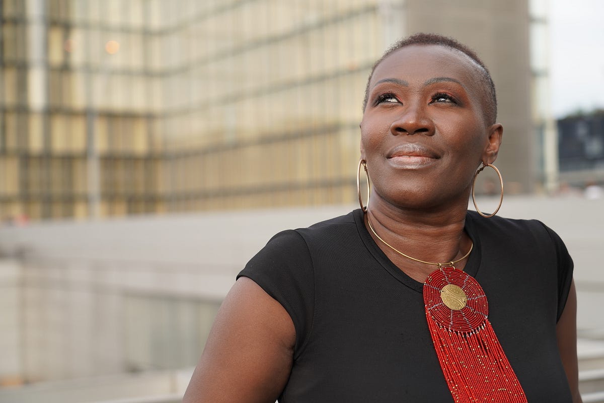 Mariam Kamagate, le service comme fondation essentielle de la vie | by ...