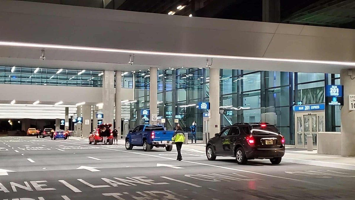 Car Service Near Tampa International Airport | by Tampa Airport ...