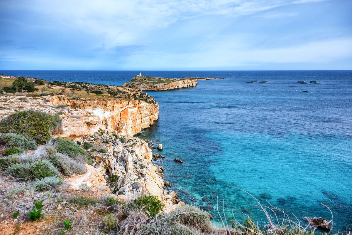 A Sunny Hike through Mistra Valley, Malta | Picture This